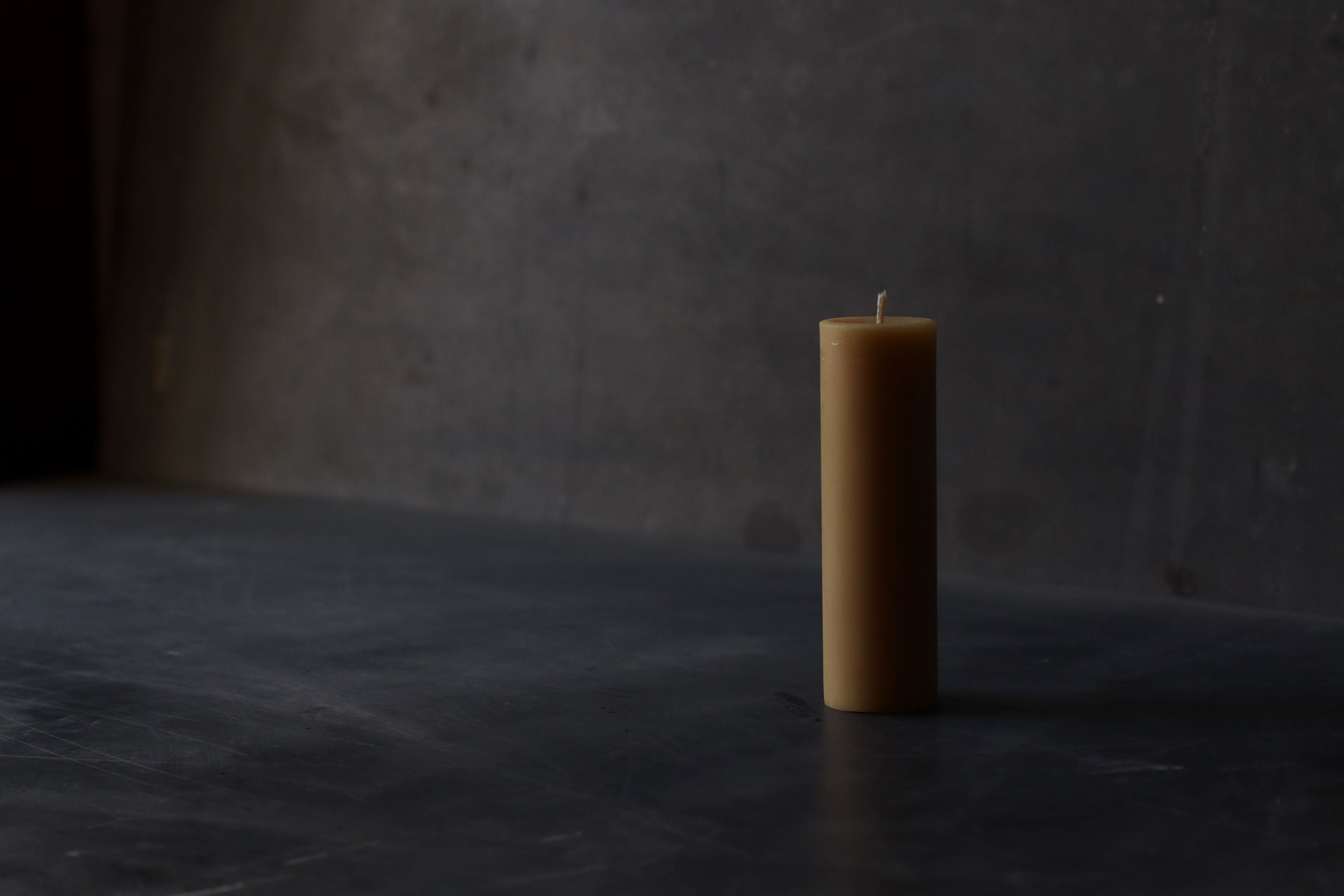 Beeswax Candles - Pillar – Candleroom